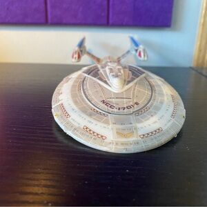 Toys | Star Trek Uss Enterprise Ncc171e Model | Poshmark